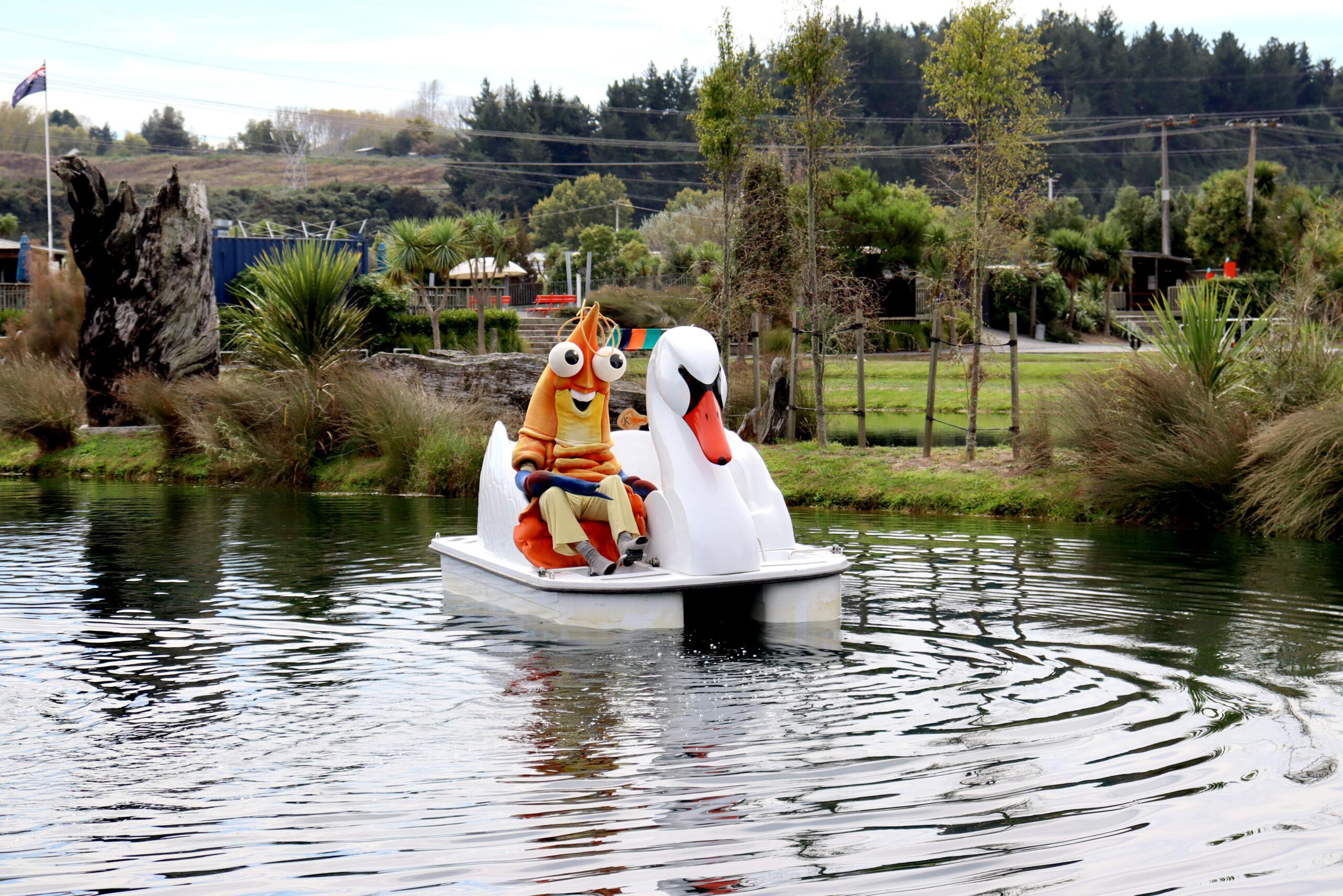 Easter and April School Holiday Hours - Huka Prawn Park